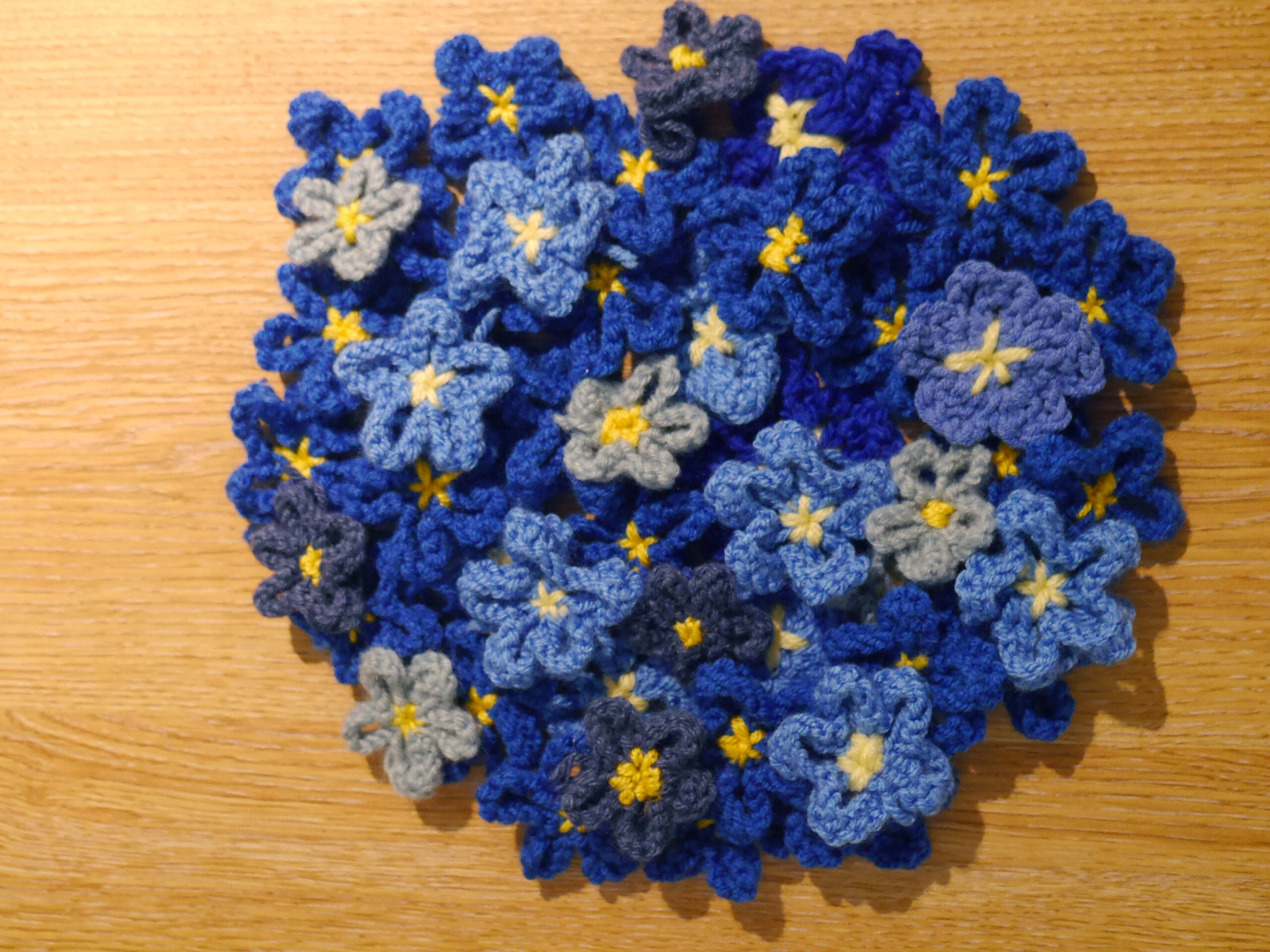 Grab your needles! Dementia Action Week needs your finest forget-me ...